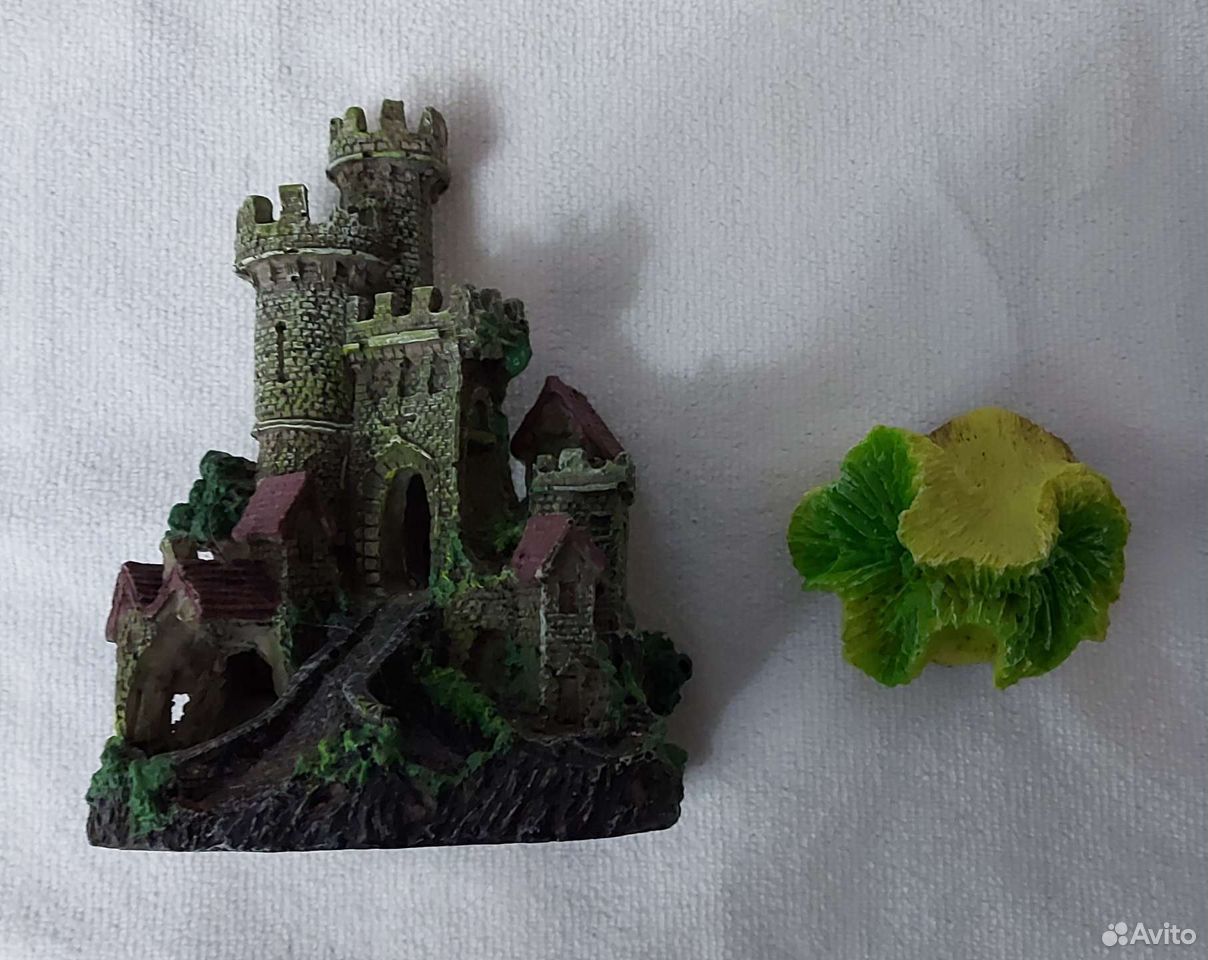 Агвариумная декорация (Замок-грот, Цветной камень)