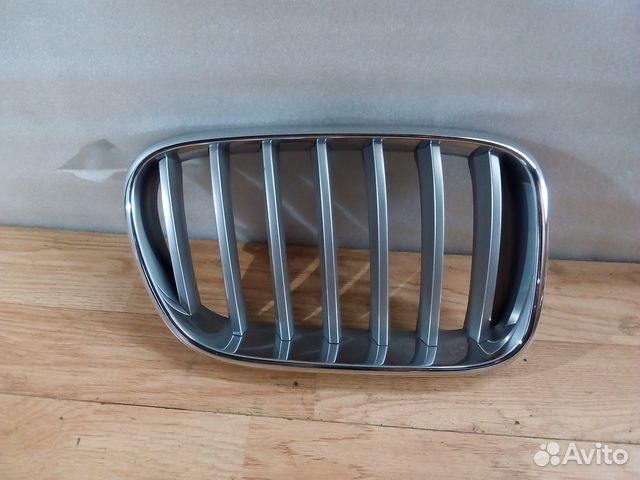 Решетка радиатора правая BMW X3 F25 купить в Москве BMW 51117210726 | Авито